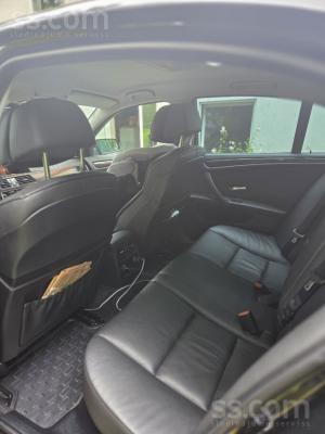Black BMW 530 2008 in Riga, with an engine capacity of 3.00 L and mileage of 321 thousand km for 8490 €, photo 6 on AUTOMOTO.COM.LV