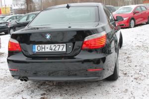 Black BMW 530 2009 in Daugavpils, with an engine capacity of 3.00 L and mileage of 333 thousand km for 6590 €, photo 5 on AUTOMOTO.COM.LV