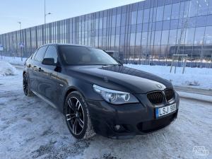 Black BMW 530 2009 in Vilnius, with an engine capacity of 3.00 L and mileage of 290 thousand km for 6650 €, photo 2 on AUTOMOTO.COM.LV
