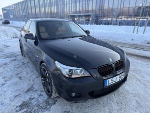 Black BMW 530 2009 in Vilnius, with an engine capacity of 3.00 L and mileage of 290 thousand km for 6650 €, photo 4 on AUTOMOTO.COM.LV