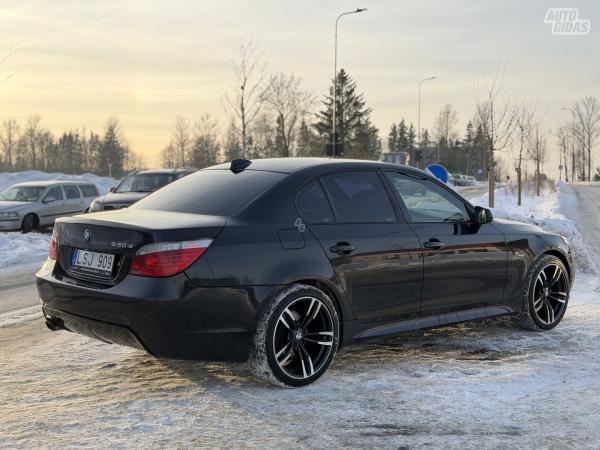 Melns BMW 530 2009 Viļņa, ar dzinēja tilpumu 3.00 L un nobraukumu 290 tūkst. km par 6650 €, foto 10 vietnē AUTOMOTO.COM.LV