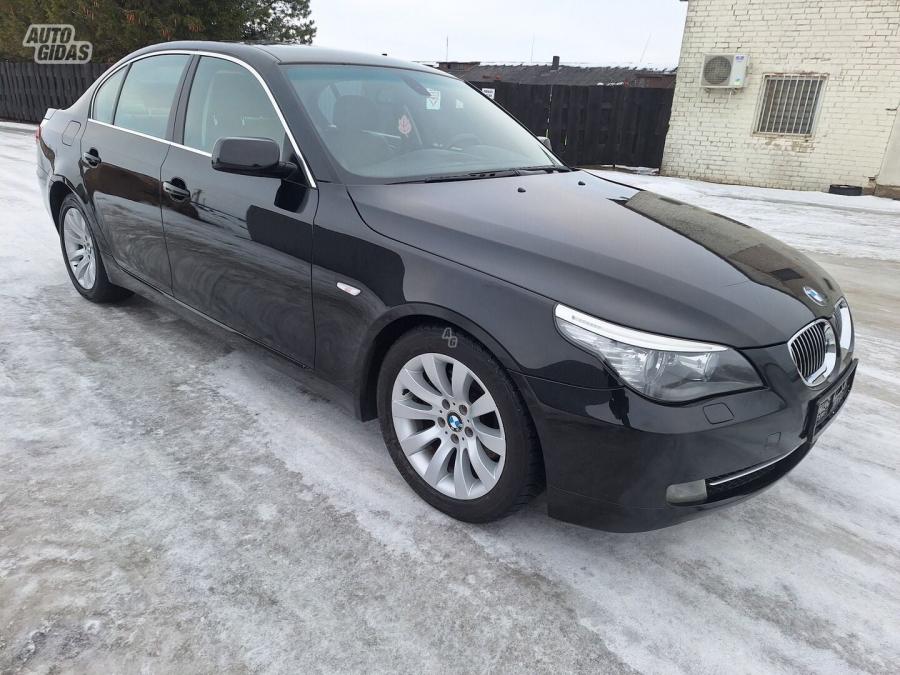 Melns BMW 530 2009 Marijampole, ar dzinēja tilpumu 3.00 L un nobraukumu 338 tūkst. km par 6350 €, foto 1 vietnē AUTOMOTO.COM.LV