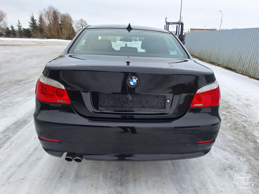 Melns BMW 530 2009 Marijampole, ar dzinēja tilpumu 3.00 L un nobraukumu 338 tūkst. km par 6350 €, foto 3 vietnē AUTOMOTO.COM.LV