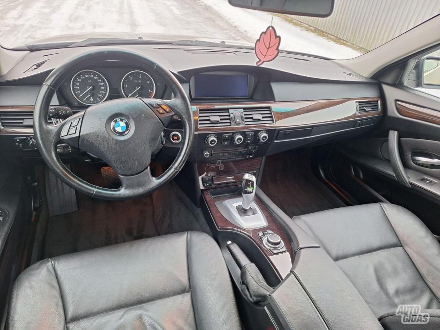 Melns BMW 530 2009 Marijampole, ar dzinēja tilpumu 3.00 L un nobraukumu 338 tūkst. km par 6350 €, foto 5 vietnē AUTOMOTO.COM.LV