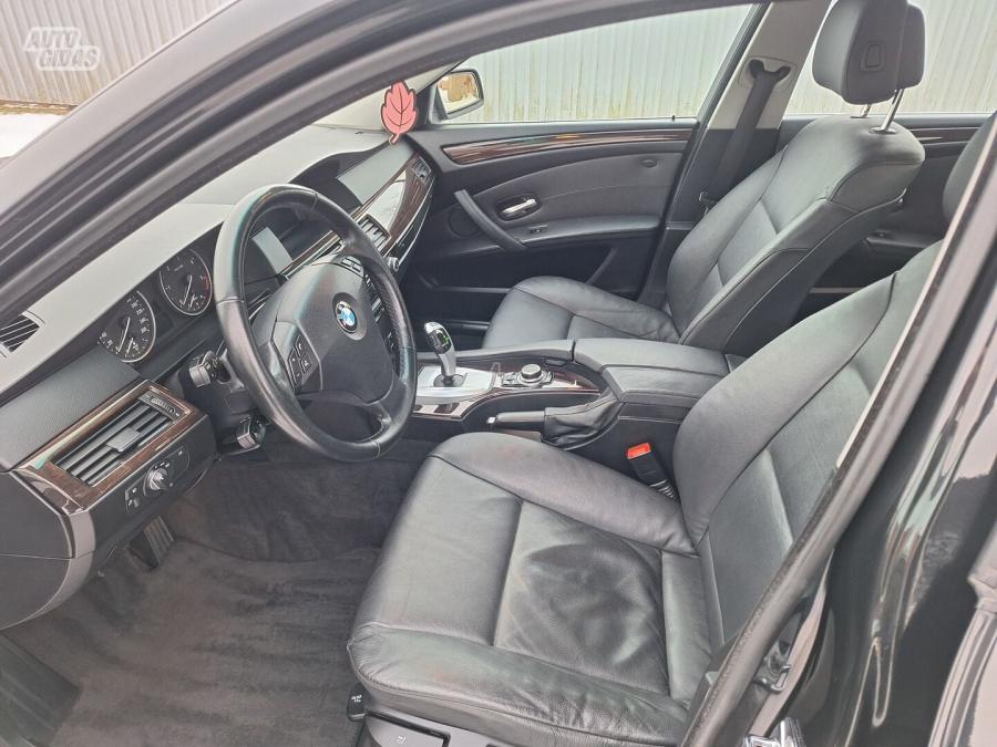 Melns BMW 530 2009 Marijampole, ar dzinēja tilpumu 3.00 L un nobraukumu 338 tūkst. km par 6350 €, foto 7 vietnē AUTOMOTO.COM.LV