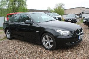 Black BMW 530 2009 in Daugavpils, with an engine capacity of 3.00 L and mileage of 333 thousand km for 6090 €, photo 9 on AUTOMOTO.COM.LV