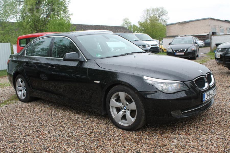 Black BMW 530 2009 in Daugavpils, with an engine capacity of 3.00 L and mileage of 333 thousand km for 6090 €, photo 9 on AUTOMOTO.COM.LV