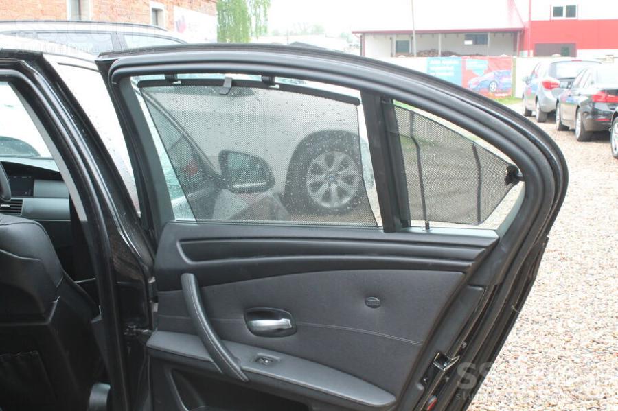 Black BMW 530 2009 in Daugavpils, with an engine capacity of 3.00 L and mileage of 333 thousand km for 6090 €, photo 11 on AUTOMOTO.COM.LV