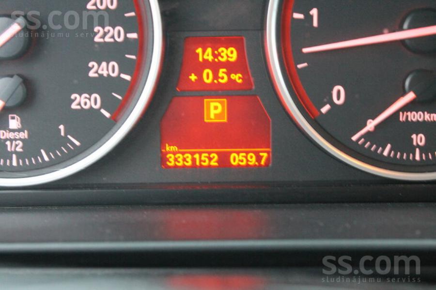 Black BMW 530 2009 in Daugavpils, with an engine capacity of 3.00 L and mileage of 333 thousand km for 6090 €, photo 21 on AUTOMOTO.COM.LV