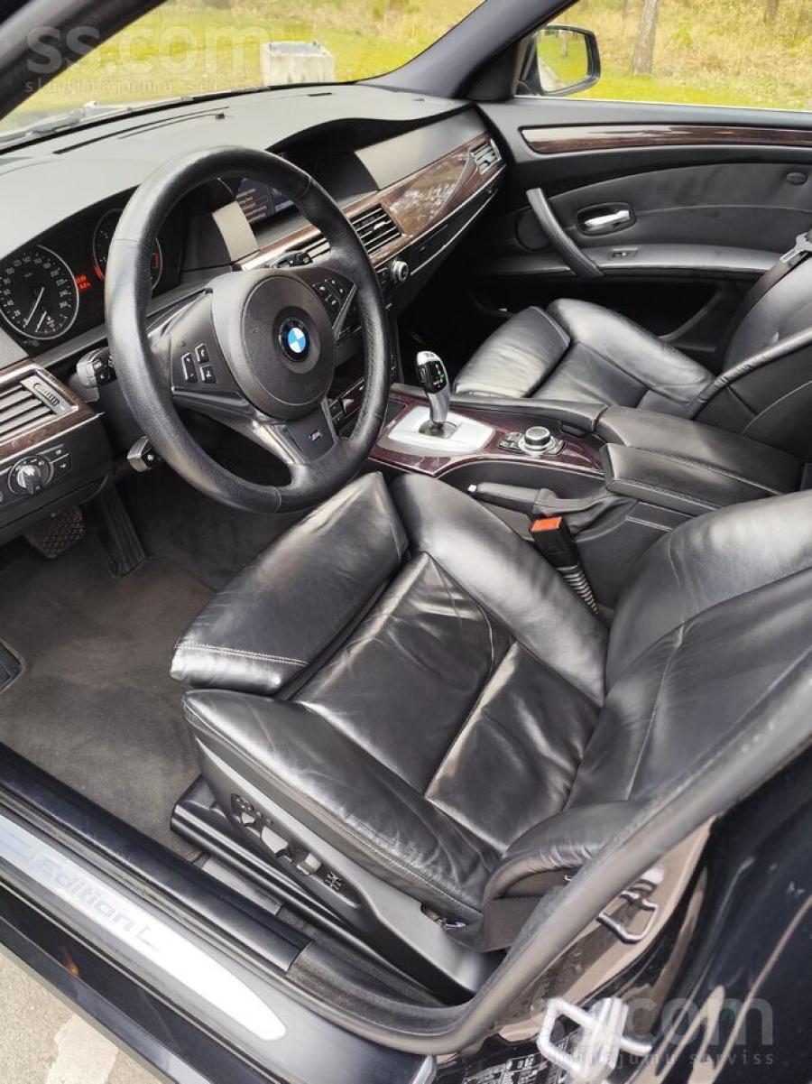Black BMW 530 2009 in Riga, with an engine capacity of 3.00 L and mileage of 340 thousand km for 8950 €, photo 6 on AUTOMOTO.COM.LV