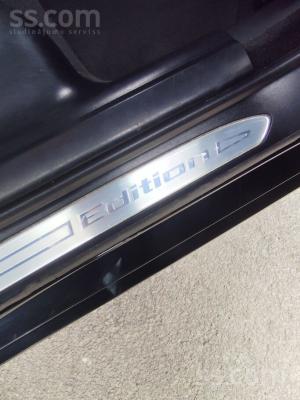 Black BMW 530 2009 in Riga, with an engine capacity of 3.00 L and mileage of 340 thousand km for 8950 €, photo 18 on AUTOMOTO.COM.LV