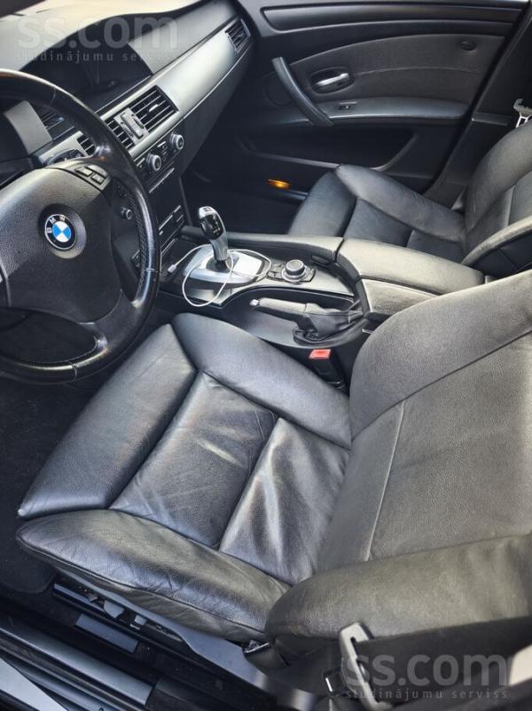 Black BMW 530 2009 in Riga, with an engine capacity of 3.00 L and mileage of 335 thousand km for 6550 €, photo 3 on AUTOMOTO.COM.LV