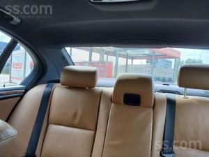 Black BMW 530 2009 in Rezekne, with an engine capacity of 3.00 L and mileage of 391 thousand km for 3500 €, photo 16 on AUTOMOTO.COM.LV
