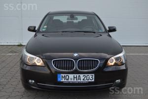 Black BMW 530 2009 in Riga, with an engine capacity of 3.00 L and mileage of 337 thousand km for 7650 €, photo 3 on AUTOMOTO.COM.LV