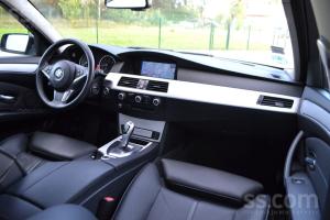 Black BMW 530 2009 in Riga, with an engine capacity of 3.00 L and mileage of 337 thousand km for 7650 €, photo 10 on AUTOMOTO.COM.LV