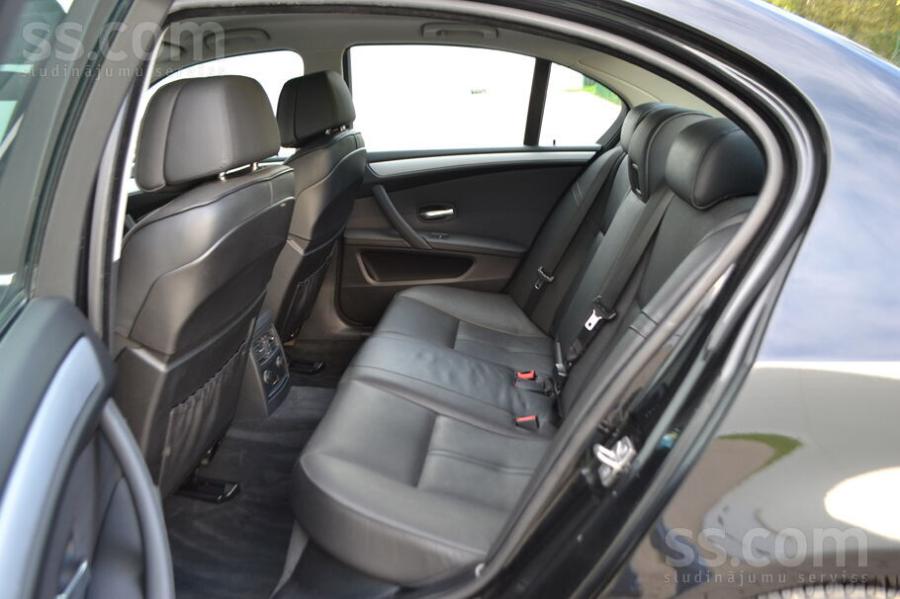 Black BMW 530 2009 in Riga, with an engine capacity of 3.00 L and mileage of 337 thousand km for 7650 €, photo 12 on AUTOMOTO.COM.LV