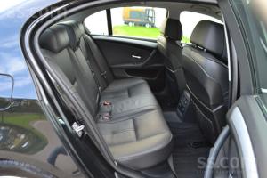 Black BMW 530 2009 in Riga, with an engine capacity of 3.00 L and mileage of 337 thousand km for 7650 €, photo 13 on AUTOMOTO.COM.LV