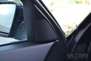 Black BMW 530 2009 in Riga, with an engine capacity of 3.00 L and mileage of 337 thousand km for 7650 €, photo 17 on AUTOMOTO.COM.LV