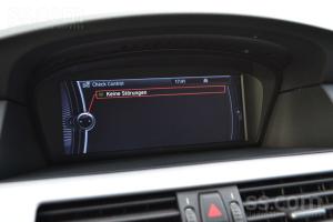 Black BMW 530 2009 in Riga, with an engine capacity of 3.00 L and mileage of 337 thousand km for 7650 €, photo 22 on AUTOMOTO.COM.LV