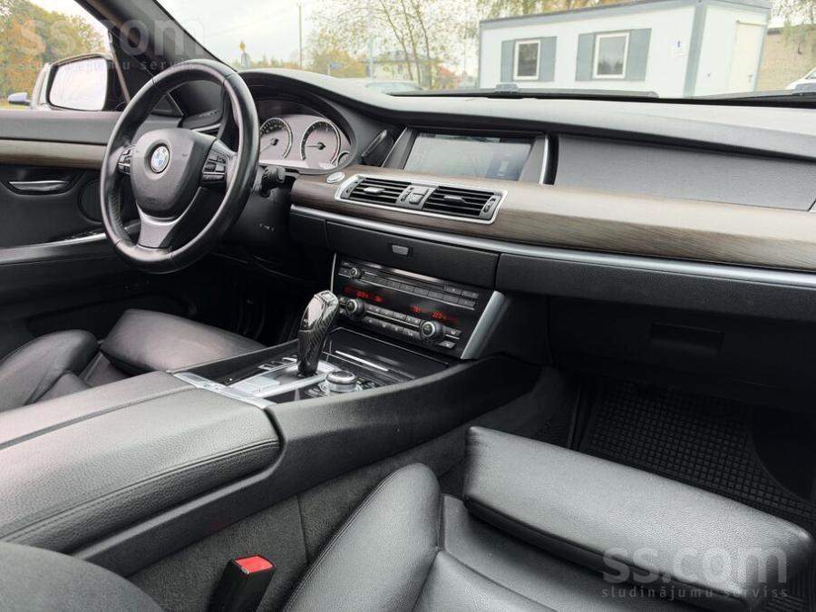 Melns BMW 530 2009 Valmiera, ar dzinēja tilpumu 3.00 L un nobraukumu 0 tūkst. km par 7490 €, foto 16 vietnē AUTOMOTO.COM.LV