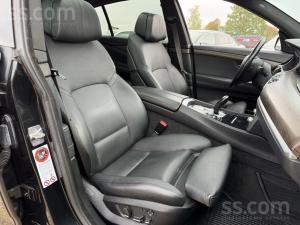 Melns BMW 530 2009 Valmiera, ar dzinēja tilpumu 3.00 L un nobraukumu 0 tūkst. km par 7490 €, foto 17 vietnē AUTOMOTO.COM.LV