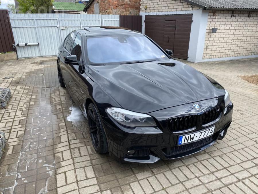 Black BMW 530 2010 in Daugavpils, with an engine capacity of 3.00 L and mileage of 265 thousand km for 15000 €, photo 3 on AUTOMOTO.COM.LV