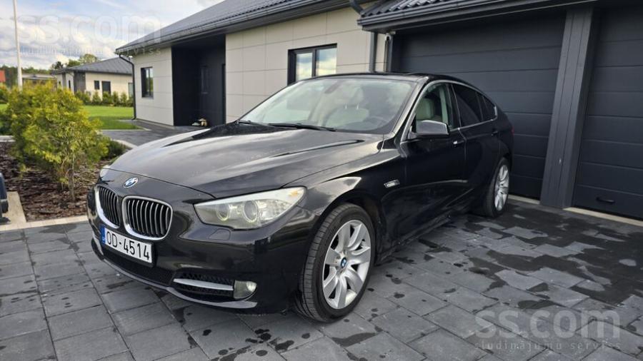 Melns BMW 530 2010 Rīga, ar dzinēja tilpumu 3.00 L un nobraukumu 281 tūkst. km par 4500 €, foto 2 vietnē AUTOMOTO.COM.LV