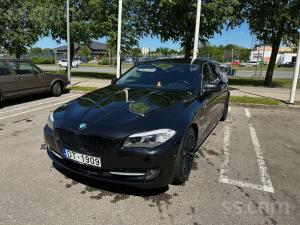 Melns BMW 530 2010 Rīga, ar dzinēja tilpumu 3.00 L un nobraukumu 289 tūkst. km par 2500 €, foto 1 vietnē AUTOMOTO.COM.LV
