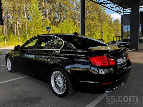 Black BMW 530 2010 in Riga, with an engine capacity of 3.00 L and mileage of 140 thousand km for 12750 €, photo 5 on AUTOMOTO.COM.LV