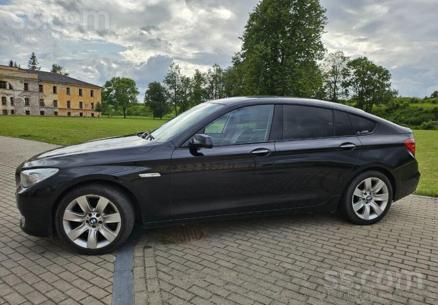 Melns BMW 530 2010 Daugavpils, ar dzinēja tilpumu 3.00 L un nobraukumu 283 tūkst. km par 9500 €, foto 5 vietnē AUTOMOTO.COM.LV