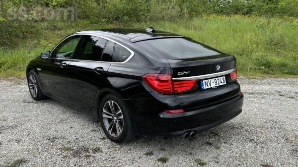 Black BMW 530 2010 in Riga, with an engine capacity of 3.00 L and mileage of 384 thousand km for 11000 €, photo 7 on AUTOMOTO.COM.LV