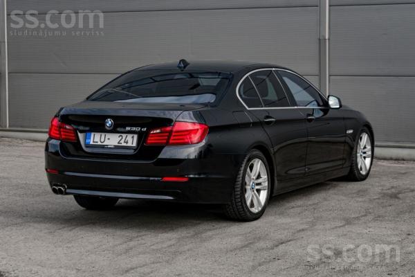 Melns BMW 530 2010 Rīga, ar dzinēja tilpumu 3.00 L un nobraukumu 0 tūkst. km par 10690 €, foto 4 vietnē AUTOMOTO.COM.LV