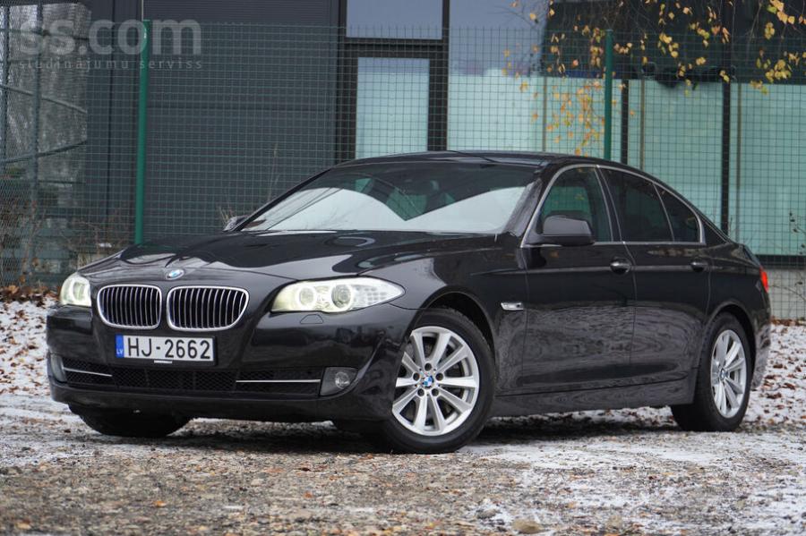 Melns BMW 530 2010 Rīga, ar dzinēja tilpumu 3.00 L un nobraukumu 215 tūkst. km par 8990 €, foto 2 vietnē AUTOMOTO.COM.LV