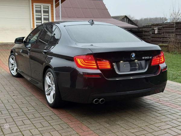 Melns BMW 530 2010 Šalčininkai, ar dzinēja tilpumu 2.99 L un nobraukumu 349 tūkst. km par 9200 €, foto 8 vietnē AUTOMOTO.COM.LV