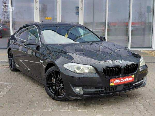 Black BMW 530 2010 in Vilnius, with an engine capacity of 3.00 L and mileage of 319 thousand km for 7800 €, photo 1 on AUTOMOTO.COM.LV