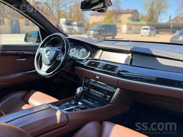 Черный БМВ 530 2010 в Екабпилс, объемом двигателя 3.00 л и пробегом 375 тыс. км за 8200 €, фото 8 на AUTOMOTO.COM.LV