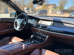 Черный БМВ 530 2010 в Екабпилс, объемом двигателя 3.00 л и пробегом 375 тыс. км за 8200 €, фото 9 на AUTOMOTO.COM.LV