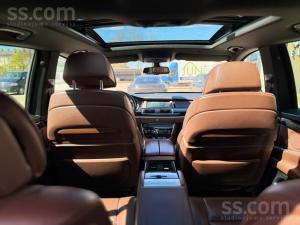 Черный БМВ 530 2010 в Екабпилс, объемом двигателя 3.00 л и пробегом 375 тыс. км за 8200 €, фото 14 на AUTOMOTO.COM.LV