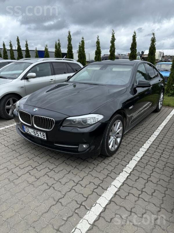 Melns BMW 530 2010 Rīga, ar dzinēja tilpumu 3.00 L un nobraukumu 337 tūkst. km par 7900 €, foto 2 vietnē AUTOMOTO.COM.LV