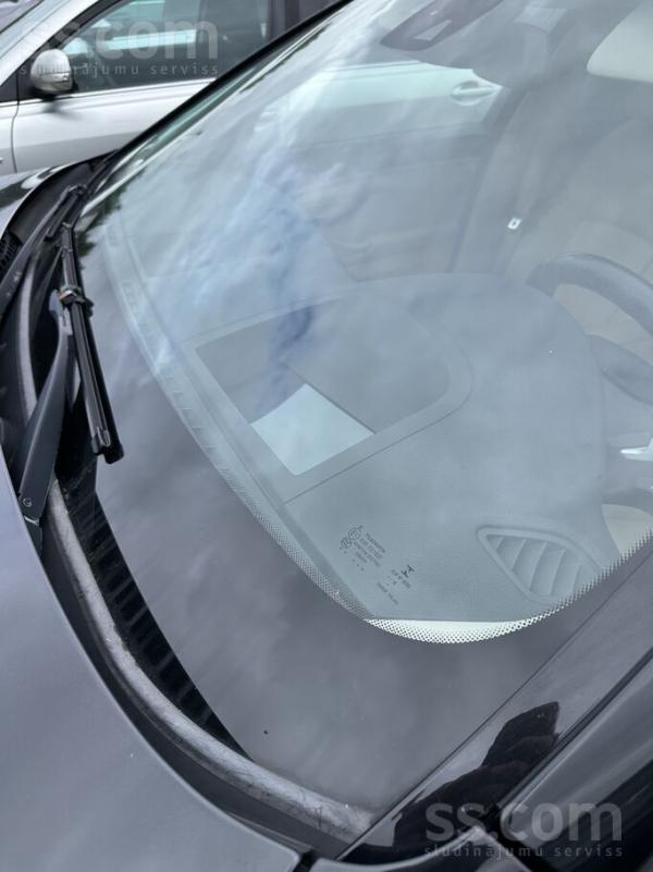 Melns BMW 530 2010 Rīga, ar dzinēja tilpumu 3.00 L un nobraukumu 337 tūkst. km par 7900 €, foto 3 vietnē AUTOMOTO.COM.LV