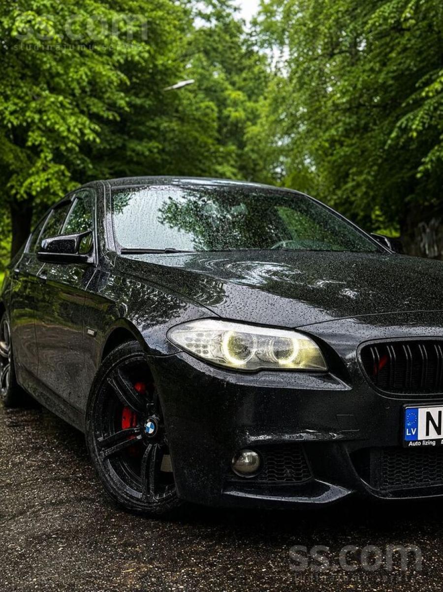 Melns BMW 530 2010 Rīga, ar dzinēja tilpumu 3.00 L un nobraukumu 353 tūkst. km par 10385 €, foto 3 vietnē AUTOMOTO.COM.LV