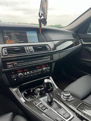 Black BMW 530 2010 in Riga, with an engine capacity of 3.00 L and mileage of 332 thousand km for 9200 €, photo 11 on AUTOMOTO.COM.LV