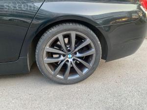 Black BMW 530 2010 in Liepaja, with an engine capacity of 3.00 L and mileage of 246 thousand km for 8900 €, photo 9 on AUTOMOTO.COM.LV