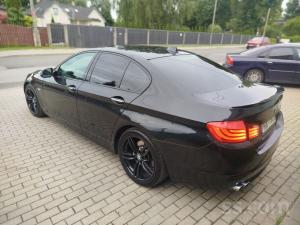 Melns BMW 530 2010 Rīga, ar dzinēja tilpumu 3.00 L un nobraukumu 320 tūkst. km par 8750 €, foto 5 vietnē AUTOMOTO.COM.LV