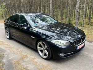 Черный БМВ 530 2010 в Неменчине, объемом двигателя 2.99 л и пробегом 320 тыс. км за 6800 €, фото 9 на AUTOMOTO.COM.LV