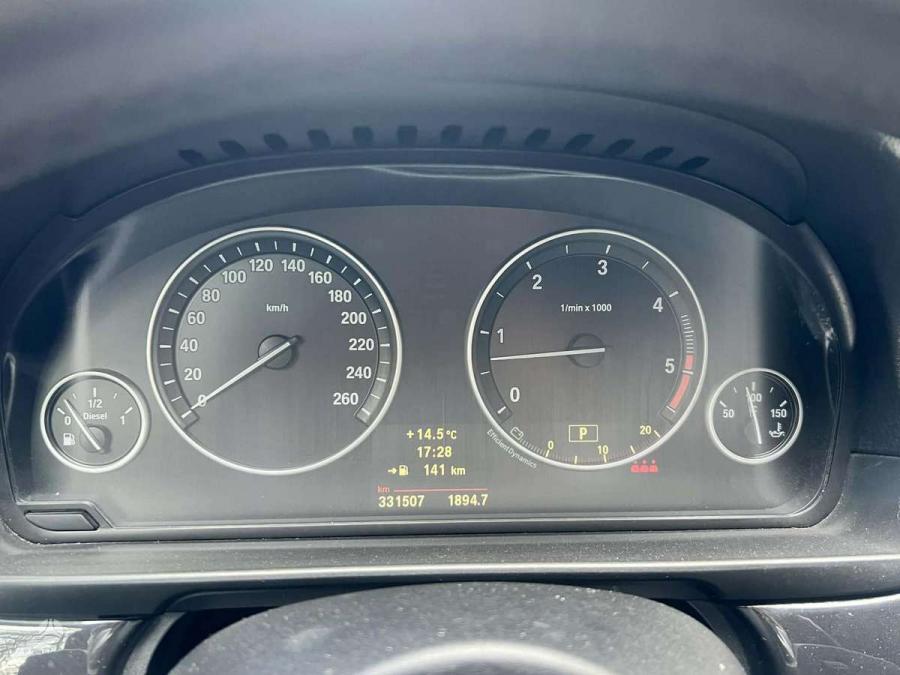 Черный БМВ 530 2010 в Неменчине, объемом двигателя 2.99 л и пробегом 320 тыс. км за 6800 €, фото 14 на AUTOMOTO.COM.LV