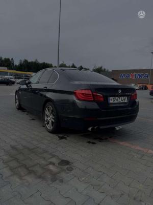 Melns BMW 530 2010 Viļņa, ar dzinēja tilpumu 0.00 L un nobraukumu 360 tūkst. km par 7800 €, foto 5 vietnē AUTOMOTO.COM.LV