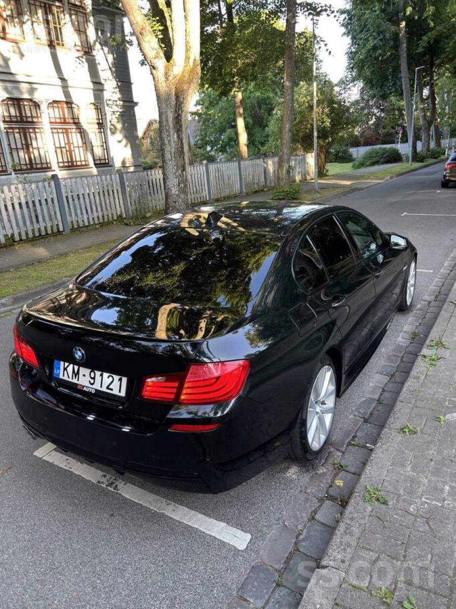 Melns BMW 530 2010 Liepāja, ar dzinēja tilpumu 3.00 L un nobraukumu 316 tūkst. km par 12250 €, foto 5 vietnē AUTOMOTO.COM.LV
