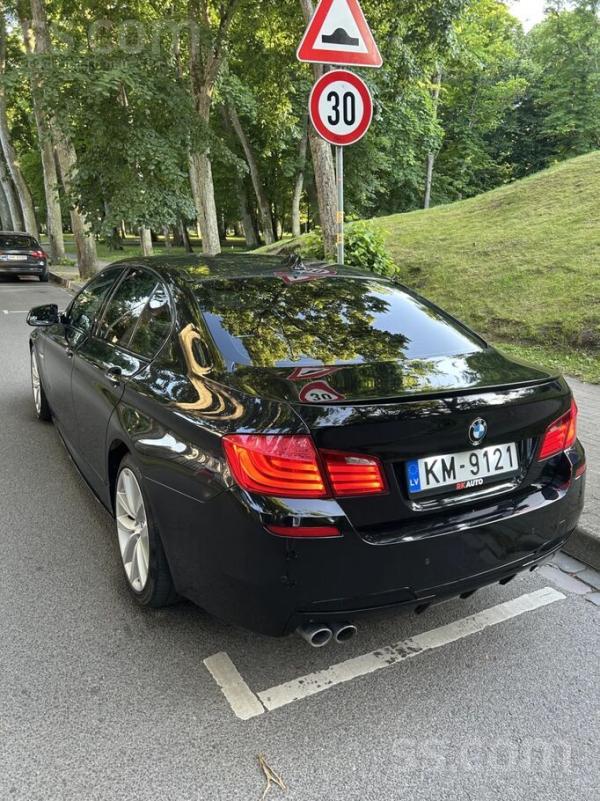 Melns BMW 530 2010 Liepāja, ar dzinēja tilpumu 3.00 L un nobraukumu 316 tūkst. km par 12250 €, foto 5 vietnē AUTOMOTO.COM.LV