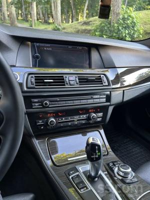 Melns BMW 530 2010 Liepāja, ar dzinēja tilpumu 3.00 L un nobraukumu 316 tūkst. km par 12250 €, foto 10 vietnē AUTOMOTO.COM.LV